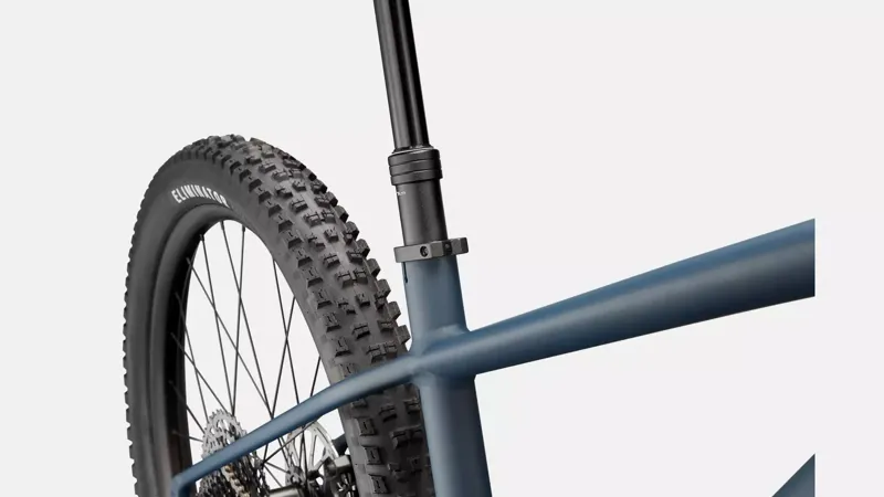 Specialized Fuse Sport 27.5+ 2022 Hardtail Mountain Bike - Cast Blue