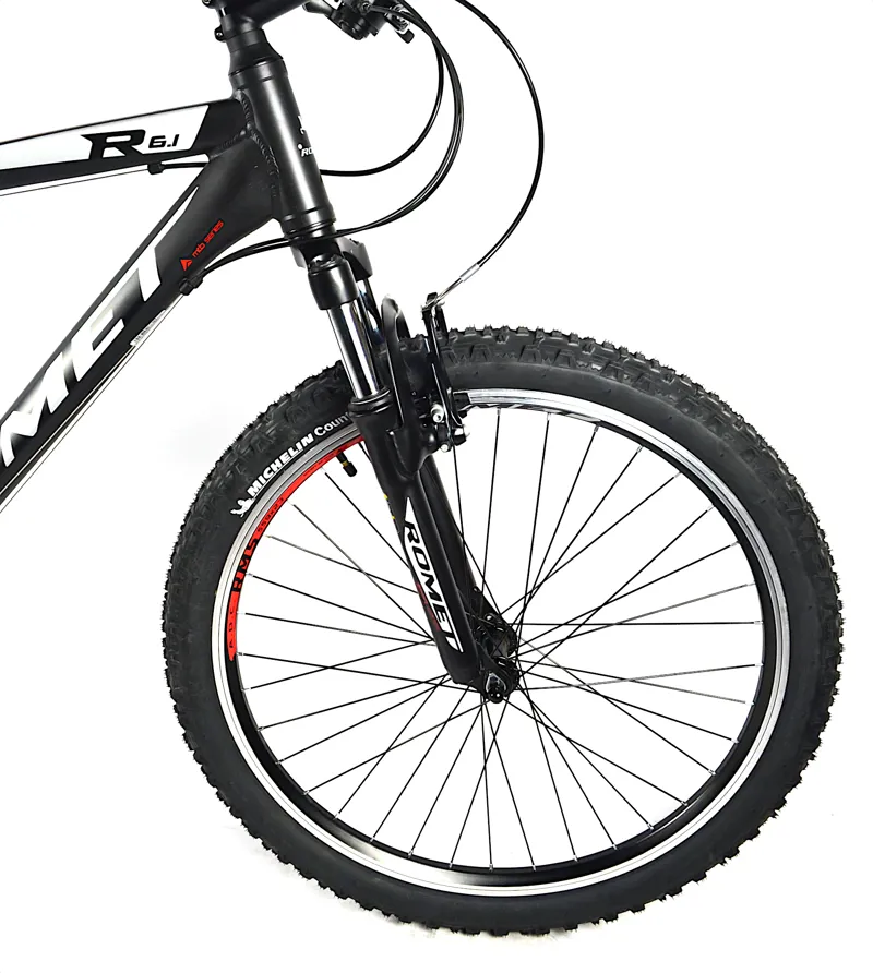 Nearly New 2021 Romet Rambler R6.1 Hardtail Mountain Bike 19 inch Black
