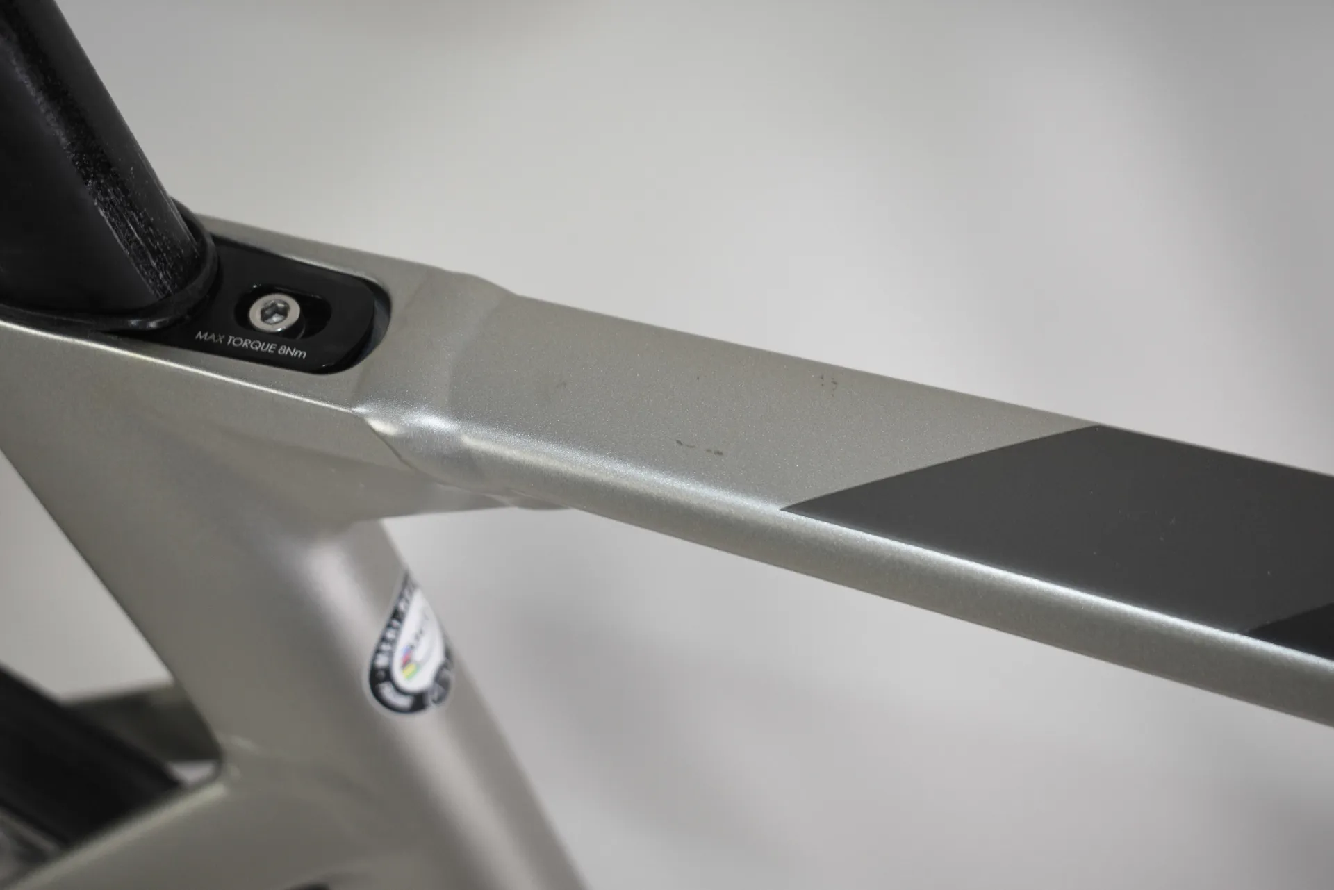 Nearly New 2020 Merida Reacto 300 Road Bike - Silk Titanium/Dark Silver ...