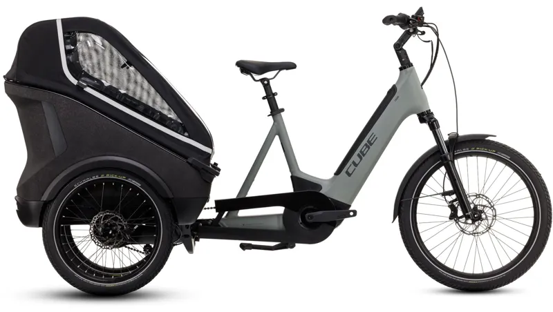 Cube cargo hybrid store